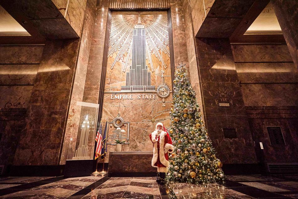 Holidays in NYC 2023: ESB Presents Decor, Pop-Ups, Santa Visits, and ...
